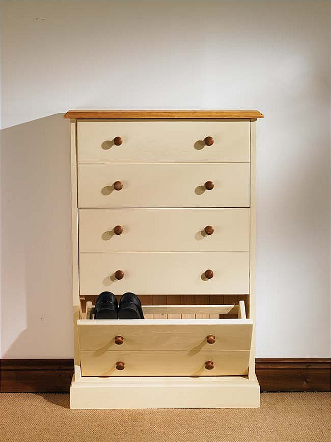 Mottisfont Painted Large Shoe Rack (cream, Pine, Wooden) | Skytz